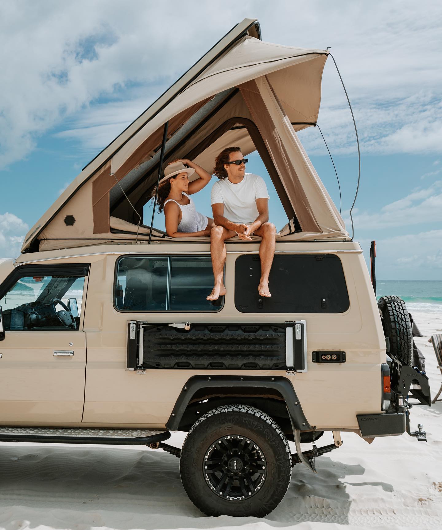 Headspace Campers Toyota Land Cruiser 75/78 Troopy Rooftop Tent ...